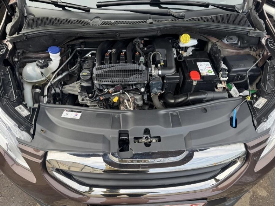 Brūns Peugeot 2008 2014 Rīga, ar dzinēja tilpumu 1.20 L un nobraukumu 54 tūkst. km par 7600 €, foto 8 vietnē AUTOMOTO.COM.LV