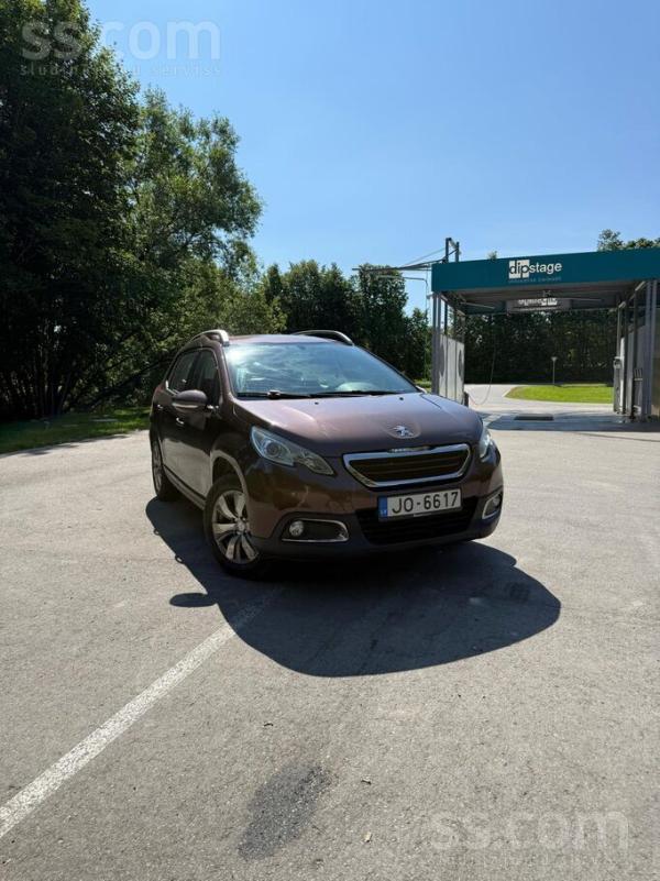 Brown Peugeot 2008 2014 in Bauska, with an engine capacity of 1.20 L and mileage of 236 thousand km for 6200 €, photo 3 on AUTOMOTO.COM.LV