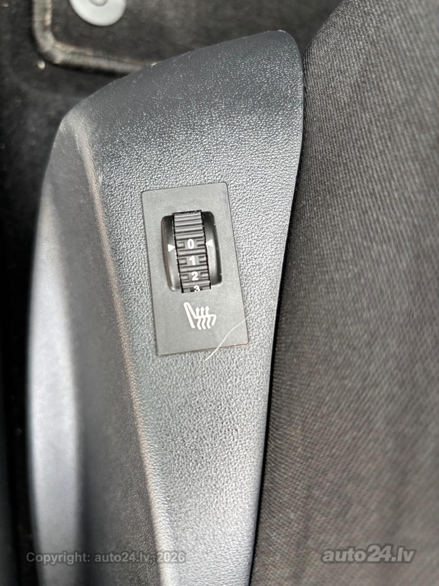 Brown Peugeot 2008 2015 in Paide, with an engine capacity of 1.20 L and mileage of 70 thousand km for 6390 €, photo 17 on AUTOMOTO.COM.LV