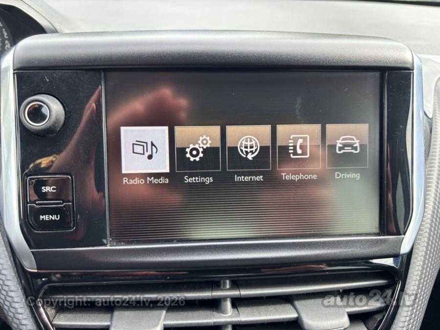 Brown Peugeot 2008 2015 in Paide, with an engine capacity of 1.20 L and mileage of 70 thousand km for 6390 €, photo 18 on AUTOMOTO.COM.LV