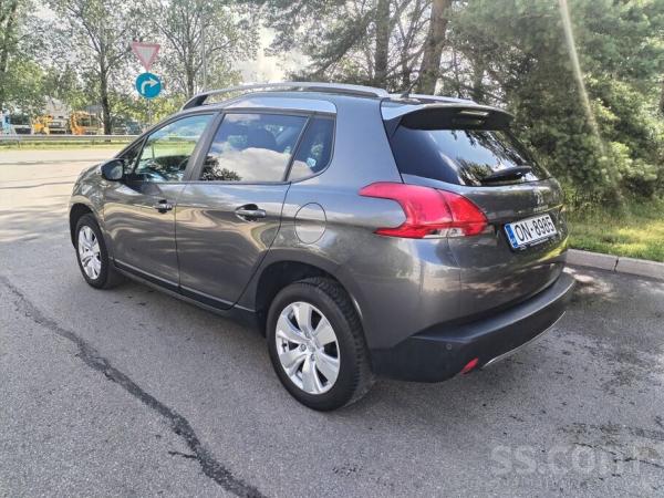 Brown Peugeot 2008 2015 in Riga, with an engine capacity of 1.20 L and mileage of 156 thousand km for 4990 €, photo 3 on AUTOMOTO.COM.LV