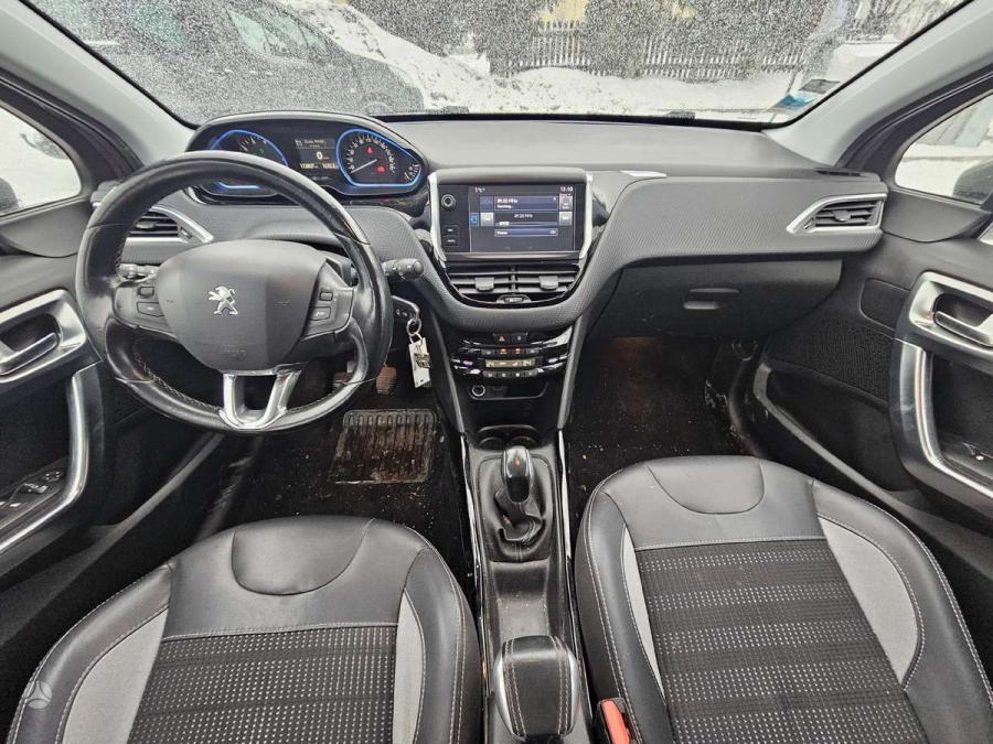 Brūns Peugeot 2008 2016 Tauragė, ar dzinēja tilpumu 1.20 L un nobraukumu 113 tūkst. km par 5300 €, foto 7 vietnē AUTOMOTO.COM.LV