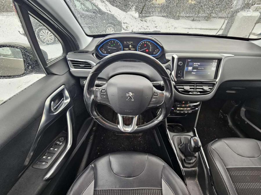 Brūns Peugeot 2008 2016 Tauragė, ar dzinēja tilpumu 1.20 L un nobraukumu 113 tūkst. km par 5300 €, foto 8 vietnē AUTOMOTO.COM.LV
