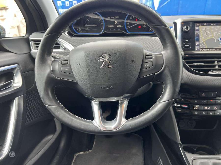 Brūns Peugeot 2008 2016 Tauragė, ar dzinēja tilpumu 1.20 L un nobraukumu 174 tūkst. km par 4400 €, foto 11 vietnē AUTOMOTO.COM.LV