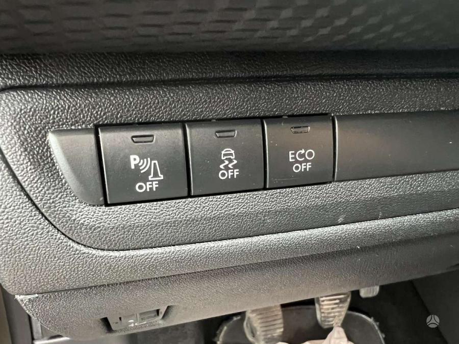 Brūns Peugeot 2008 2016 Tauragė, ar dzinēja tilpumu 1.20 L un nobraukumu 174 tūkst. km par 4400 €, foto 14 vietnē AUTOMOTO.COM.LV