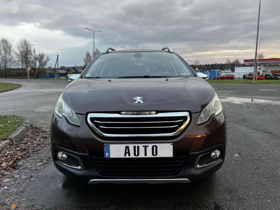 Brown Peugeot 2008 2013 in Taurage, with an engine capacity of 1.56 L and mileage of 208 thousand km for 5499 €, photo 2 on AUTOMOTO.COM.LV