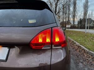 Brown Peugeot 2008 2013 in Taurage, with an engine capacity of 1.56 L and mileage of 208 thousand km for 5499 €, photo 12 on AUTOMOTO.COM.LV