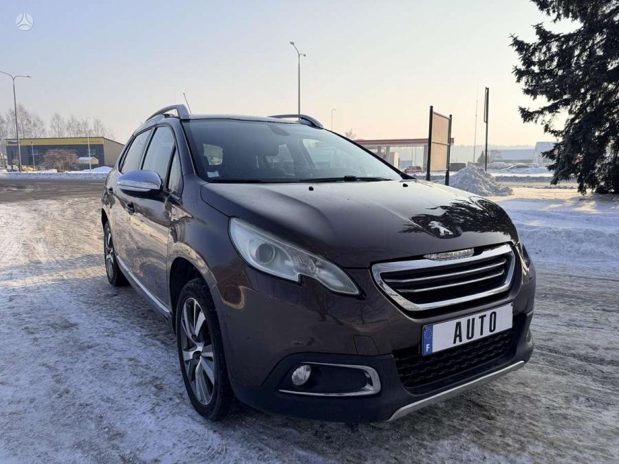 Brown Peugeot 2008 2013 in Taurage, with an engine capacity of 1.56 L and mileage of 208 thousand km for 5499 €, photo 1 on AUTOMOTO.COM.LV
