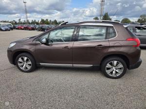 Brown Peugeot 2008 2013 in Marijampole, with an engine capacity of 1.20 L and mileage of 152 thousand km for 3350 €, photo 3 on AUTOMOTO.COM.LV