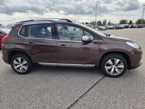 Brūns Peugeot 2008 2013 Marijampole, ar dzinēja tilpumu 1.20 L un nobraukumu 152 tūkst. km par 3350 €, foto 6 vietnē AUTOMOTO.COM.LV