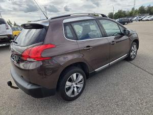 Brown Peugeot 2008 2013 in Marijampole, with an engine capacity of 1.20 L and mileage of 152 thousand km for 3350 €, photo 8 on AUTOMOTO.COM.LV