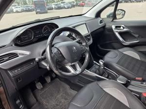 Brown Peugeot 2008 2013 in Marijampole, with an engine capacity of 1.20 L and mileage of 152 thousand km for 3350 €, photo 11 on AUTOMOTO.COM.LV