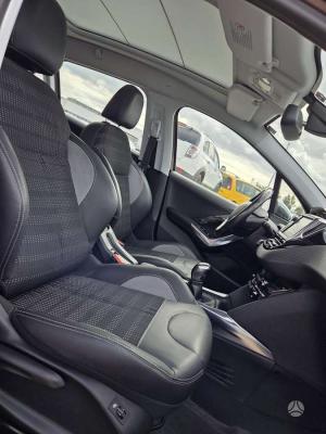 Brown Peugeot 2008 2013 in Marijampole, with an engine capacity of 1.20 L and mileage of 152 thousand km for 3350 €, photo 14 on AUTOMOTO.COM.LV