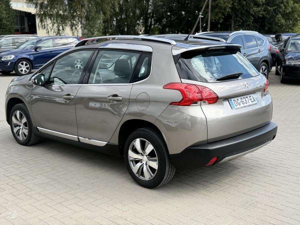 Brown Peugeot 2008 2014 in Taurage, with an engine capacity of 1.20 L and mileage of 140 thousand km for 4150 €, photo 7 on AUTOMOTO.COM.LV