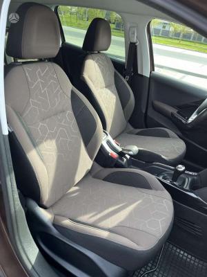Brūns Peugeot 2008 2014 Šauļi, ar dzinēja tilpumu 1.60 L un nobraukumu 241 tūkst. km par 5700 €, foto 18 vietnē AUTOMOTO.COM.LV