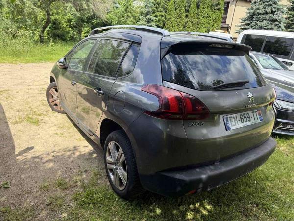 Brown Peugeot 2008 2016 in Vilnius, with an engine capacity of 1.60 L and mileage of 173 thousand km for 4300 €, photo 4 on AUTOMOTO.COM.LV