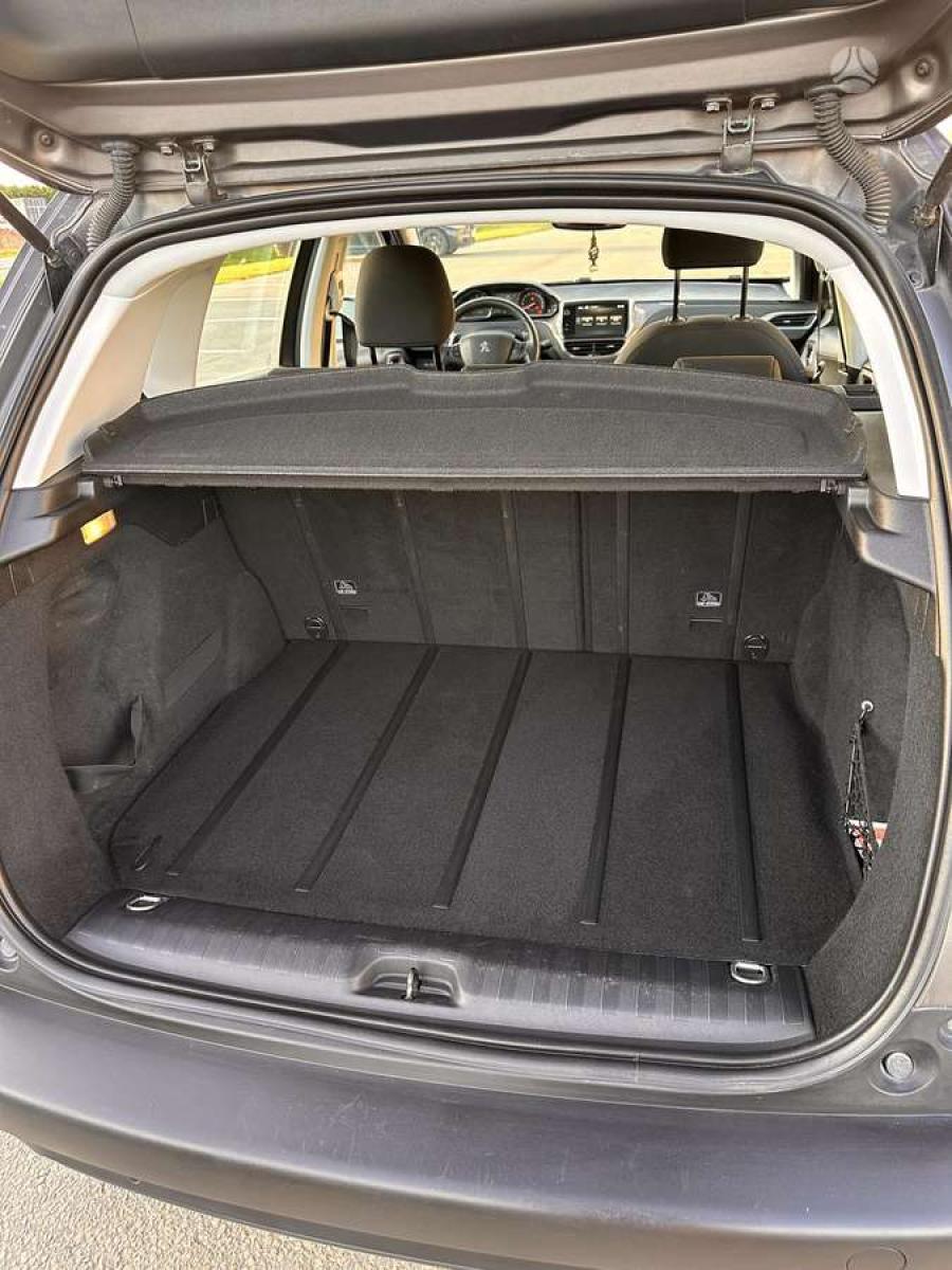 Brūns Peugeot 2008 2014 Kauņa, ar dzinēja tilpumu 1.20 L un nobraukumu 88 tūkst. km par 5900 €, foto 6 vietnē AUTOMOTO.COM.LV