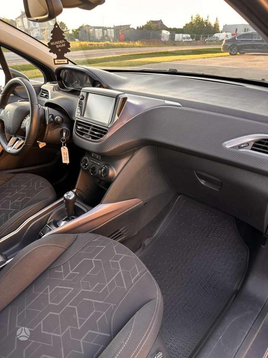 Brūns Peugeot 2008 2014 Kauņa, ar dzinēja tilpumu 1.20 L un nobraukumu 88 tūkst. km par 5900 €, foto 14 vietnē AUTOMOTO.COM.LV
