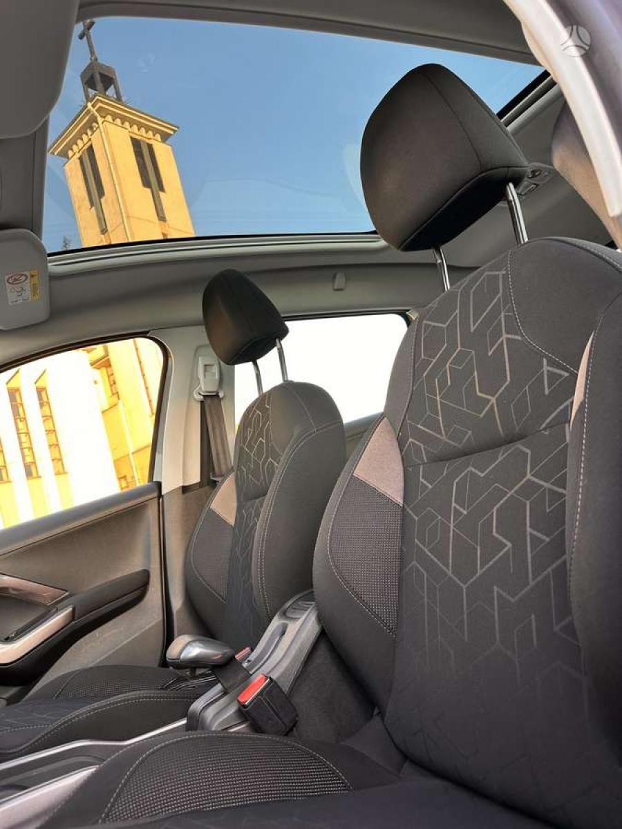 Brūns Peugeot 2008 2014 Kauņa, ar dzinēja tilpumu 1.20 L un nobraukumu 88 tūkst. km par 5900 €, foto 23 vietnē AUTOMOTO.COM.LV