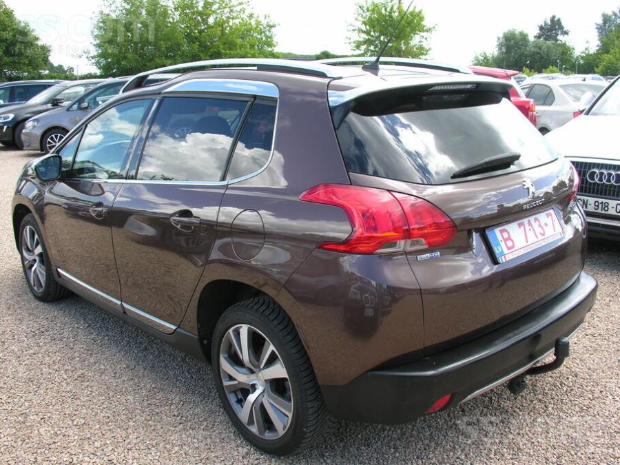 Brown Peugeot 2008 2015 in Riga, with an engine capacity of 1.60 L and mileage of 171 thousand km for 5850 €, photo 5 on AUTOMOTO.COM.LV