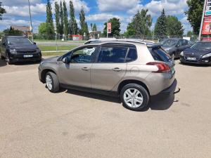 Brown Peugeot 2008 2017 in Taurage, with an engine capacity of 1.60 L and mileage of 199 thousand km for 5000 €, photo 8 on AUTOMOTO.COM.LV