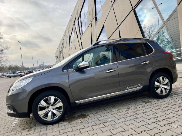 Peugeot 2008 2014 in Siauliai, with an engine capacity of 1.60 L and mileage of 269 thousand km for 5199 €, photo 1 on AUTOMOTO.COM.LV