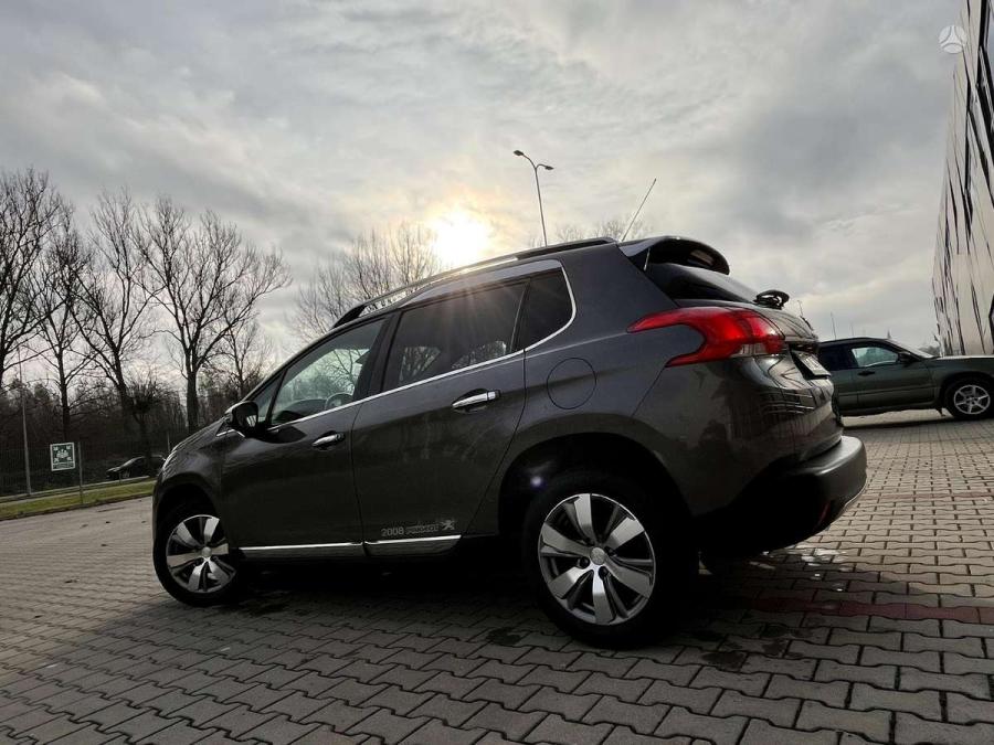 Peugeot 2008 2014 in Siauliai, with an engine capacity of 1.60 L and mileage of 269 thousand km for 5199 €, photo 7 on AUTOMOTO.COM.LV