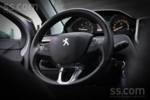 Peugeot 2008 2014 Rīga, ar dzinēja tilpumu 1.60 L un nobraukumu 178 tūkst. km par 5890 €, foto 9 vietnē AUTOMOTO.COM.LV