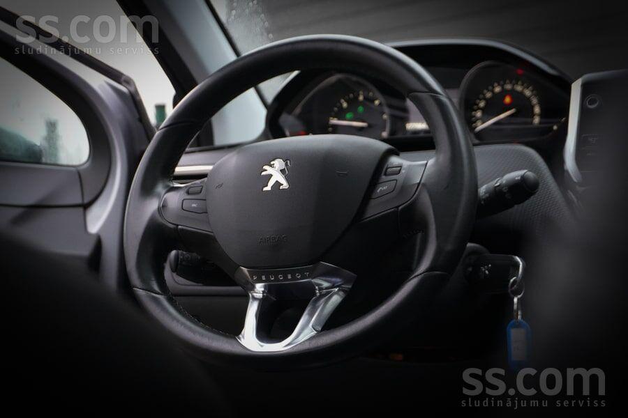 Peugeot 2008 2014 Rīga, ar dzinēja tilpumu 1.60 L un nobraukumu 178 tūkst. km par 5890 €, foto 9 vietnē AUTOMOTO.COM.LV