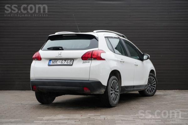 Peugeot 2008 2014 in Riga, with an engine capacity of 1.60 L and mileage of 195 thousand km for 6390 €, photo 3 on AUTOMOTO.COM.LV