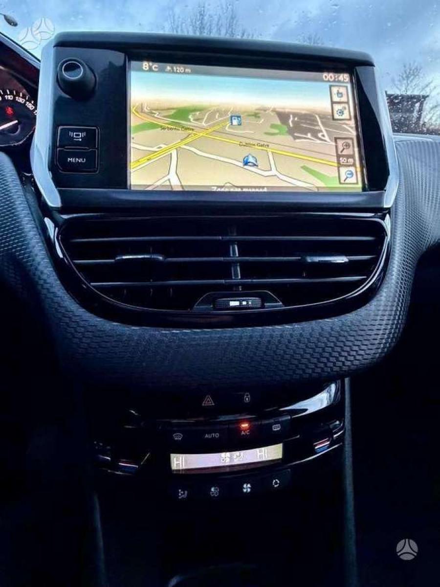 Peugeot 2008 2014 in Siauliai, with an engine capacity of 1.56 L and mileage of 196 thousand km for 7450 €, photo 28 on AUTOMOTO.COM.LV