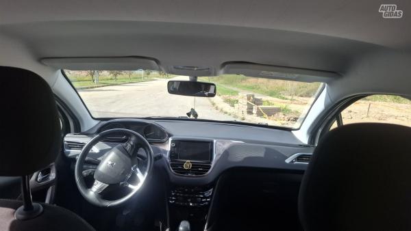 Peugeot 2008 2015 in Vilnius, with an engine capacity of 1.20 L and mileage of 175 thousand km for 5500 €, photo 5 on AUTOMOTO.COM.LV