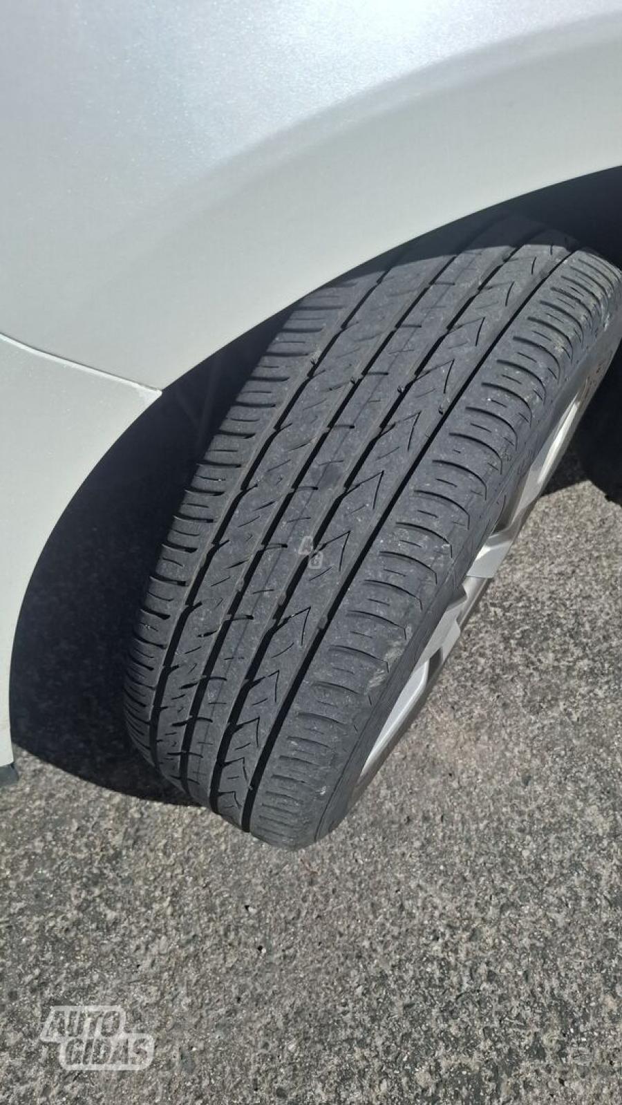 Пежо 2008 2015 в Вильнюс, объемом двигателя 1.20 л и пробегом 175 тыс. км за 5500 €, фото 9 на AUTOMOTO.COM.LV