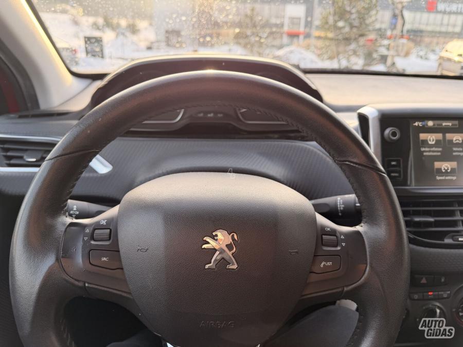 Peugeot 2008 2016 in Vilnius, with an engine capacity of 1.20 L and mileage of 133 thousand km for 5350 €, photo 24 on AUTOMOTO.COM.LV