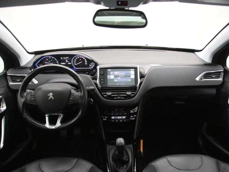 Peugeot 2008 2016 Viļņa, ar dzinēja tilpumu 1.20 L un nobraukumu 105 tūkst. km par 7799 €, foto 3 vietnē AUTOMOTO.COM.LV