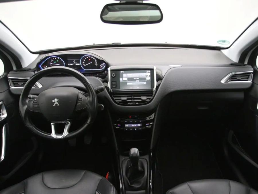 Peugeot 2008 2016 Viļņa, ar dzinēja tilpumu 1.20 L un nobraukumu 122 tūkst. km par 7399 €, foto 3 vietnē AUTOMOTO.COM.LV