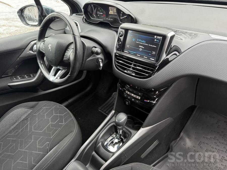 Peugeot 2008 2017 Rīga, ar dzinēja tilpumu 1.20 L un nobraukumu 81 tūkst. km par 8650 €, foto 15 vietnē AUTOMOTO.COM.LV