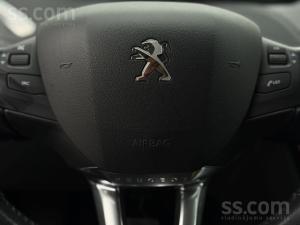 Peugeot 2008 2017 Rīga, ar dzinēja tilpumu 1.20 L un nobraukumu 81 tūkst. km par 8650 €, foto 17 vietnē AUTOMOTO.COM.LV