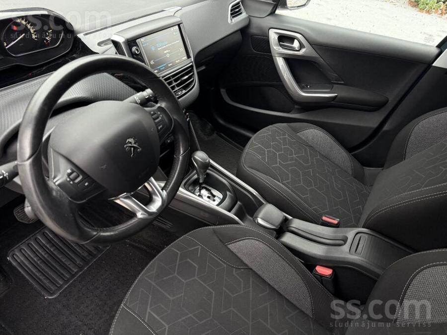Peugeot 2008 2017 Rīga, ar dzinēja tilpumu 1.20 L un nobraukumu 81 tūkst. km par 8650 €, foto 25 vietnē AUTOMOTO.COM.LV