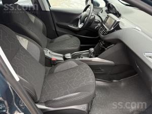 Peugeot 2008 2017 Rīga, ar dzinēja tilpumu 1.20 L un nobraukumu 81 tūkst. km par 8650 €, foto 28 vietnē AUTOMOTO.COM.LV