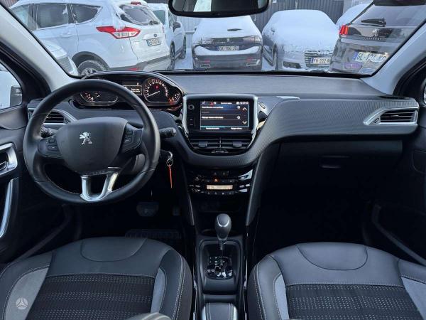 Peugeot 2008 2017 Kauņa, ar dzinēja tilpumu 1.20 L un nobraukumu 130 tūkst. km par 7650 €, foto 6 vietnē AUTOMOTO.COM.LV