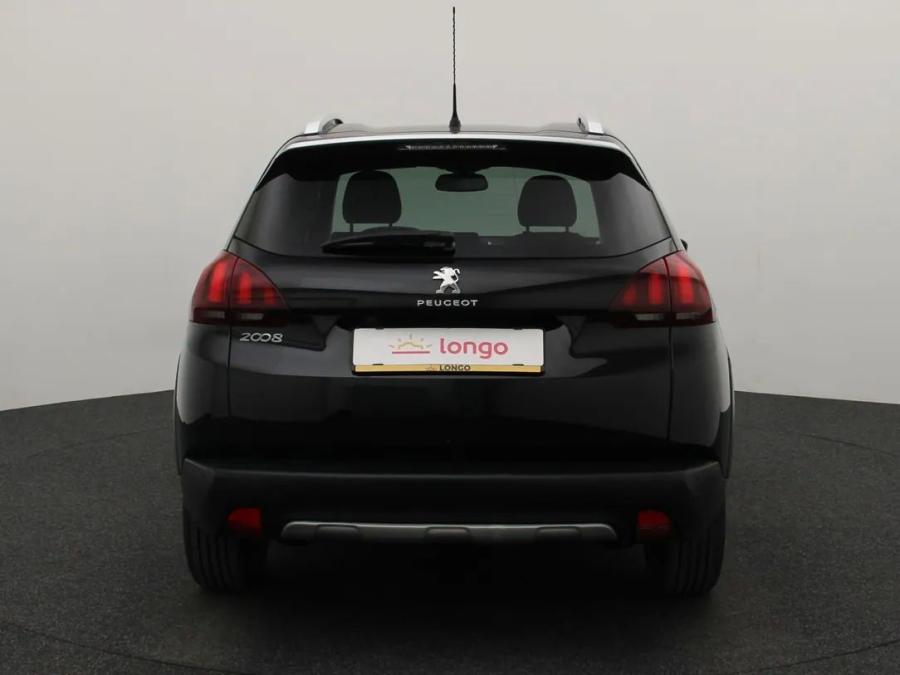 Peugeot 2008 2018 in Vilnius, with an engine capacity of 1.20 L and mileage of 135 thousand km for 9099 €, photo 5 on AUTOMOTO.COM.LV