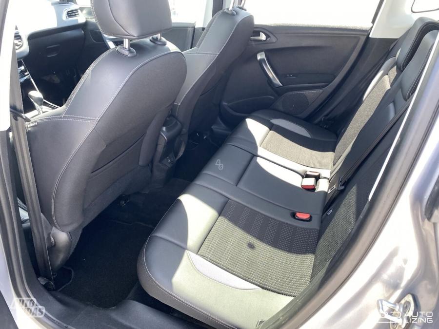 Peugeot 2008 2018 in Taurage, with an engine capacity of 1.20 L and mileage of 165 thousand km for 7200 €, photo 9 on AUTOMOTO.COM.LV