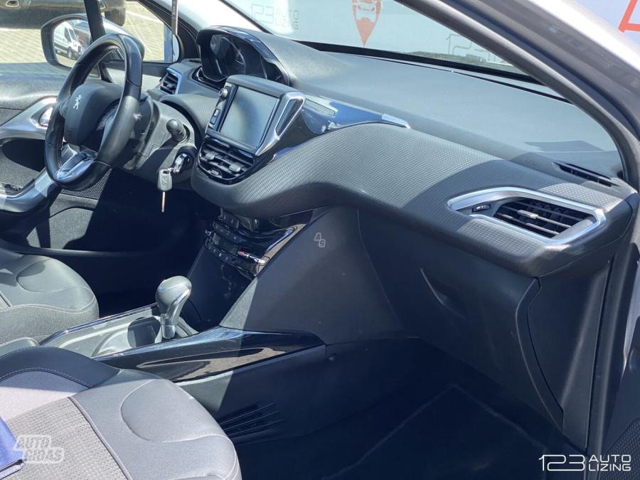 Peugeot 2008 2018 in Taurage, with an engine capacity of 1.20 L and mileage of 165 thousand km for 7200 €, photo 11 on AUTOMOTO.COM.LV