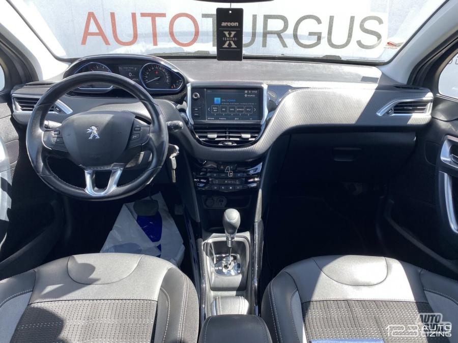 Peugeot 2008 2018 in Taurage, with an engine capacity of 1.20 L and mileage of 165 thousand km for 7200 €, photo 12 on AUTOMOTO.COM.LV