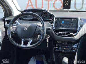 Peugeot 2008 2018 in Taurage, with an engine capacity of 1.20 L and mileage of 165 thousand km for 7200 €, photo 13 on AUTOMOTO.COM.LV