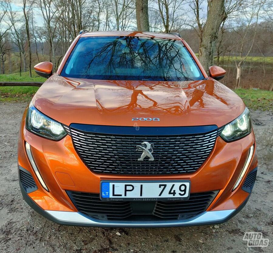 Peugeot 2008 2020 in Klaipeda, with an engine capacity of 1.20 L and mileage of 77 thousand km for 14000 €, photo 1 on AUTOMOTO.COM.LV