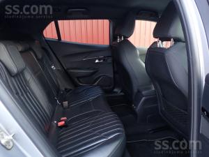 Peugeot 2008 2020 Liepāja, ar dzinēja tilpumu 1.20 L un nobraukumu 175 tūkst. km par 14950 €, foto 6 vietnē AUTOMOTO.COM.LV