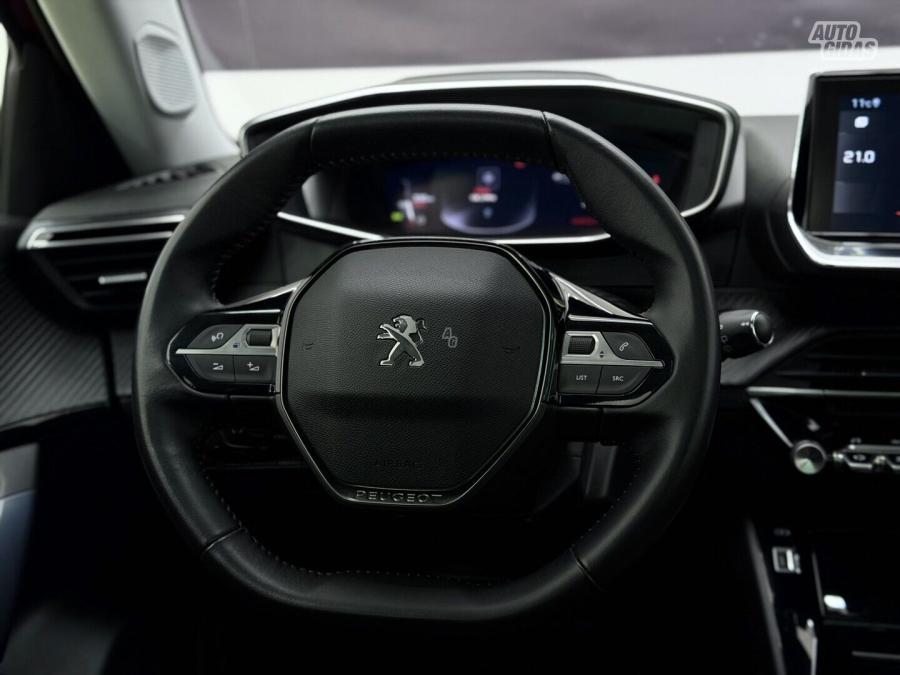 Peugeot 2008 2020 in Avizieniai, with an engine capacity of 1.20 L and mileage of 47 thousand km for 14999 €, photo 16 on AUTOMOTO.COM.LV