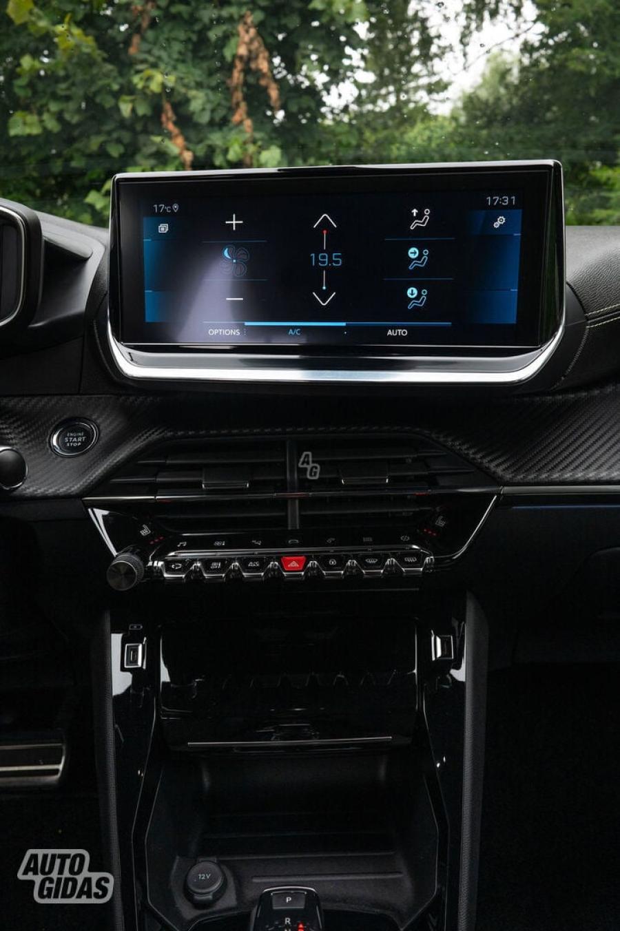 Peugeot 2008 2020 in Klaipeda, with an engine capacity of 1.20 L and mileage of 138 thousand km for 15500 €, photo 12 on AUTOMOTO.COM.LV